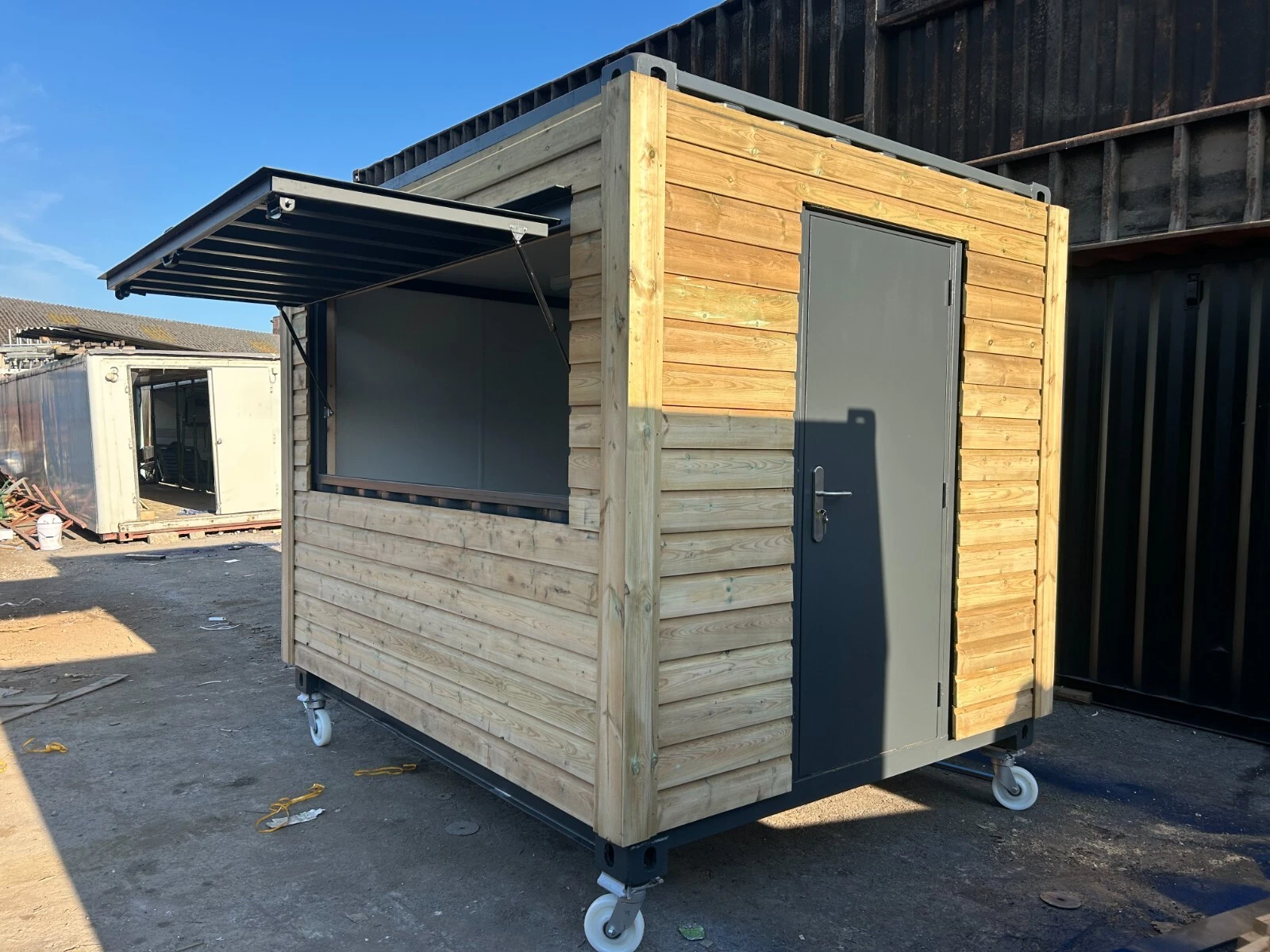 10ft x 8ft Shipping Container - Street Food/Coffee Shop/Food Kiosk ...